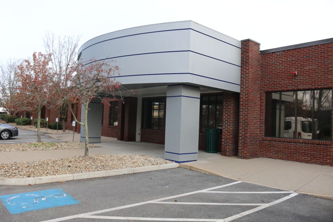 Our Facility - Grow Associates